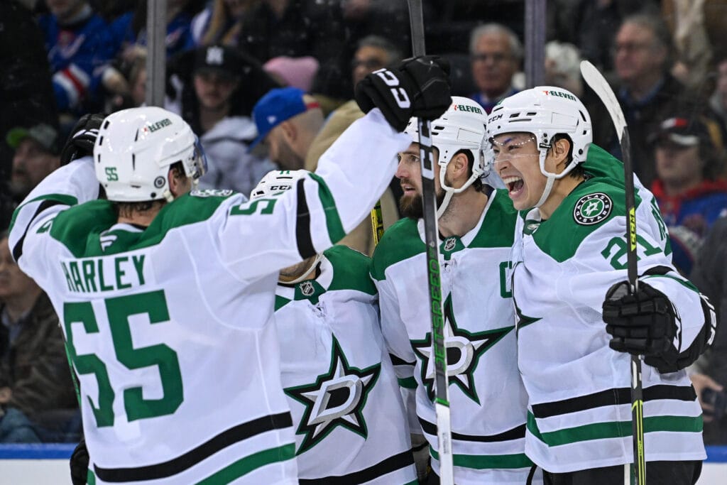 3 thoughts on Dallas Stars 5-4 overtime win at New York Rangers - DLLS ...