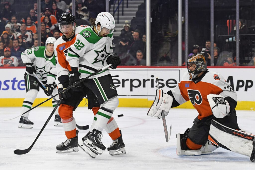 3 thoughts on Dallas Stars 4-1 win at Philadelphia Flyers - DLLS Sports