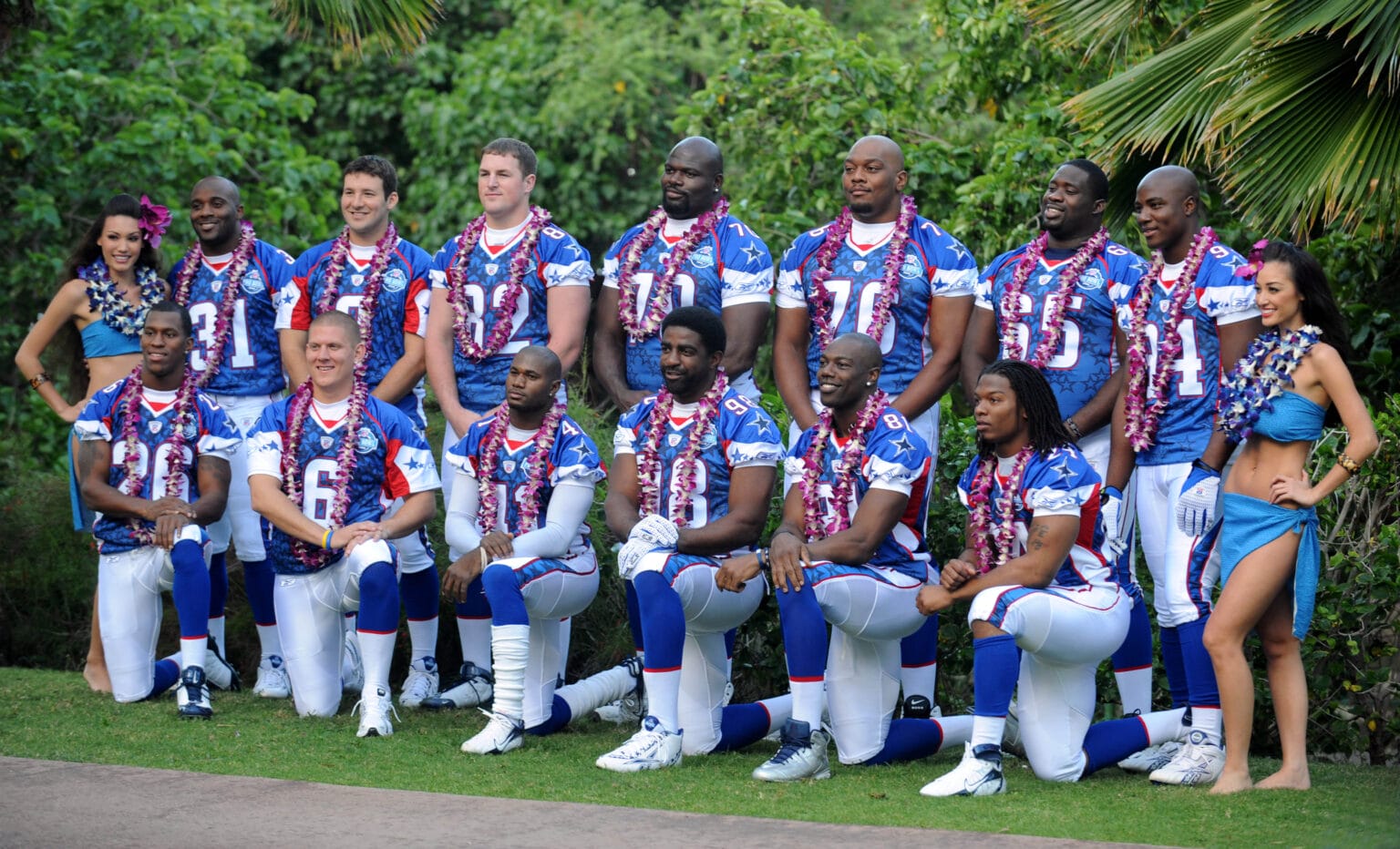 📸 Cowboys in the Pro Bowl Through the Years - DLLS Sports