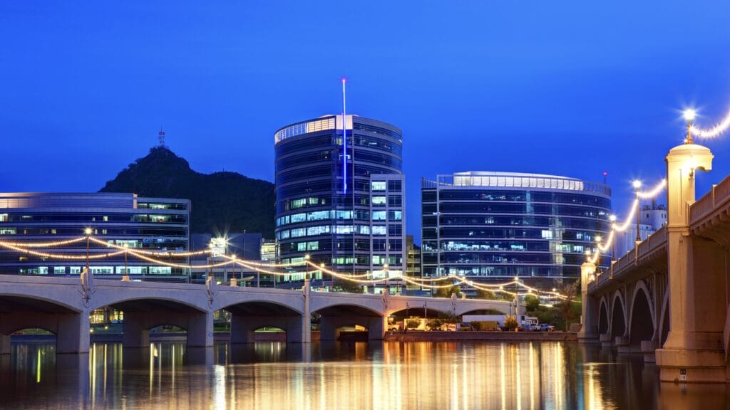 A hockey fan and beat writer’s guide to Tempe and South Scottsdale ...