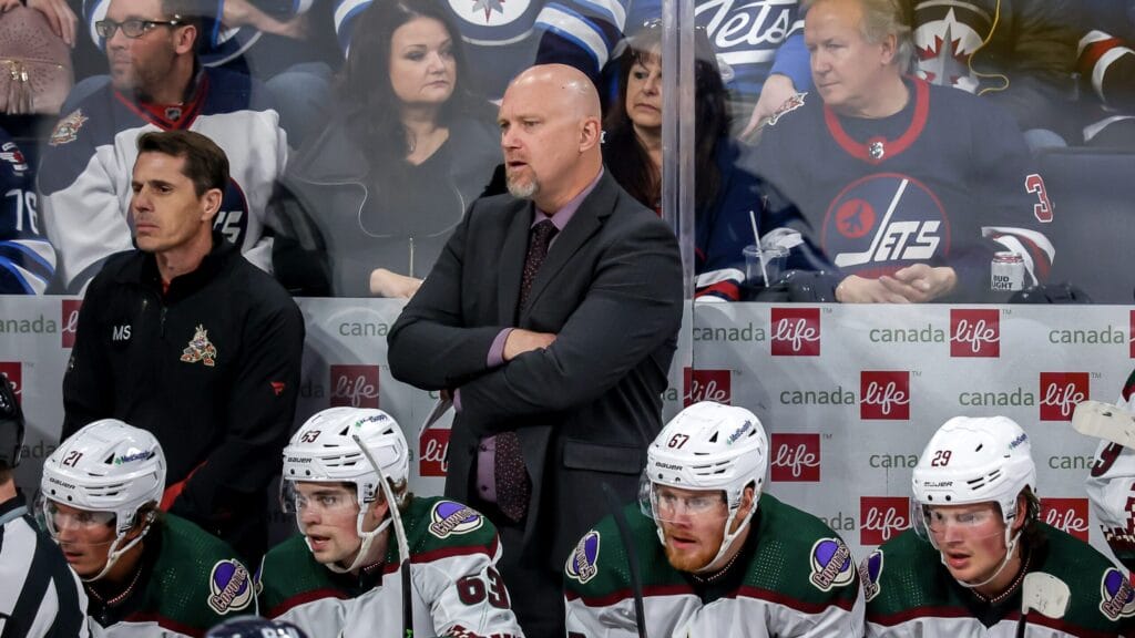 Catching up with Coyotes coach André Tourigny - PHNX Sports