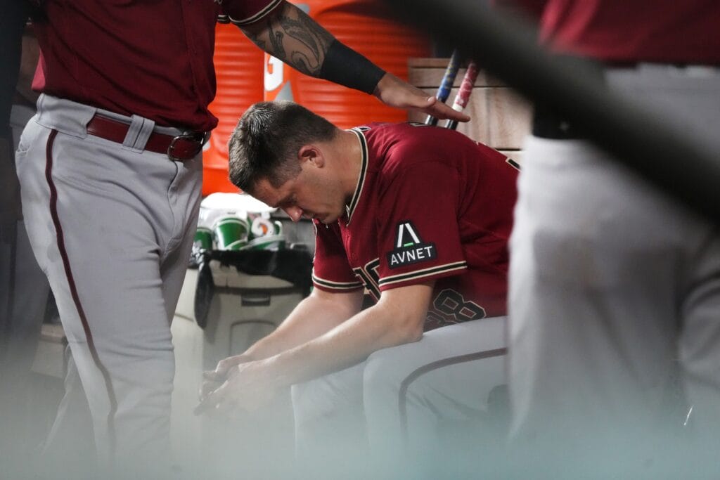 Diamondbacks' bullpen gets reality check in dramatic Game 1 loss