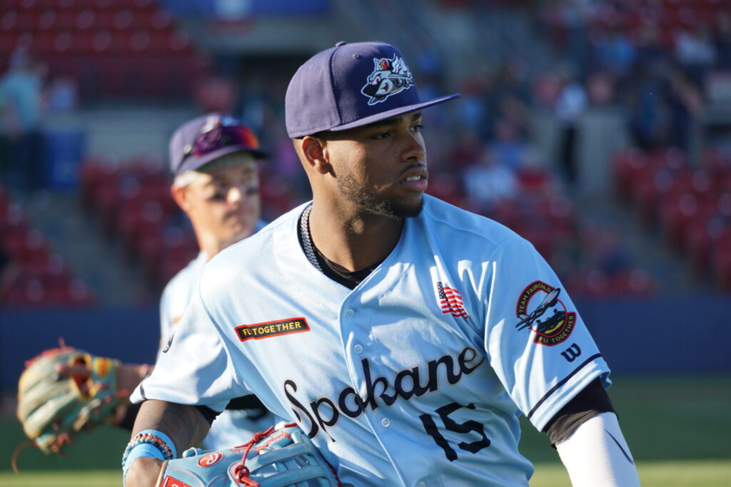 Fast-rising prospect Yanquiel Fernandez on display during 2023 MLB ...