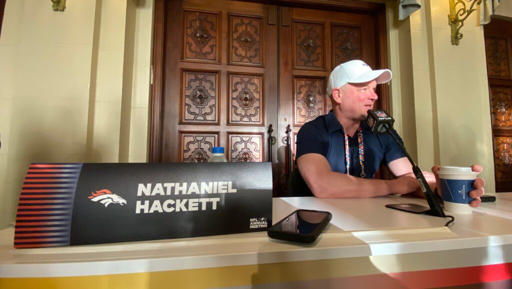 At the first team meeting of 2022, Justin Simmons and the Broncos ...