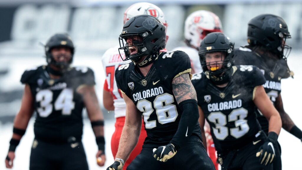 2021 Fall Camp Preview: Who steps up opposite Carson Wells at outside ...