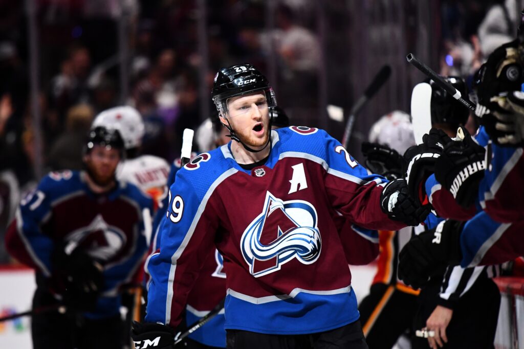 Nathan MacKinnon is taking over the series - DNVR Sports