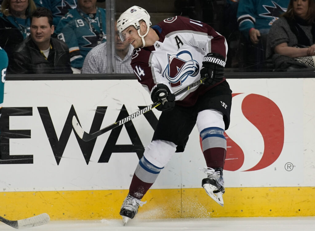 Blake Comeau will not return to Avs, Bernier not looking likely either ...