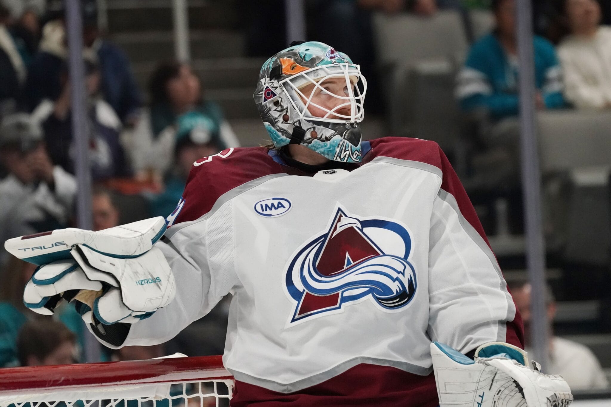 Mackenzie Blackwood cements himself as Colorado's goaltender with five ...