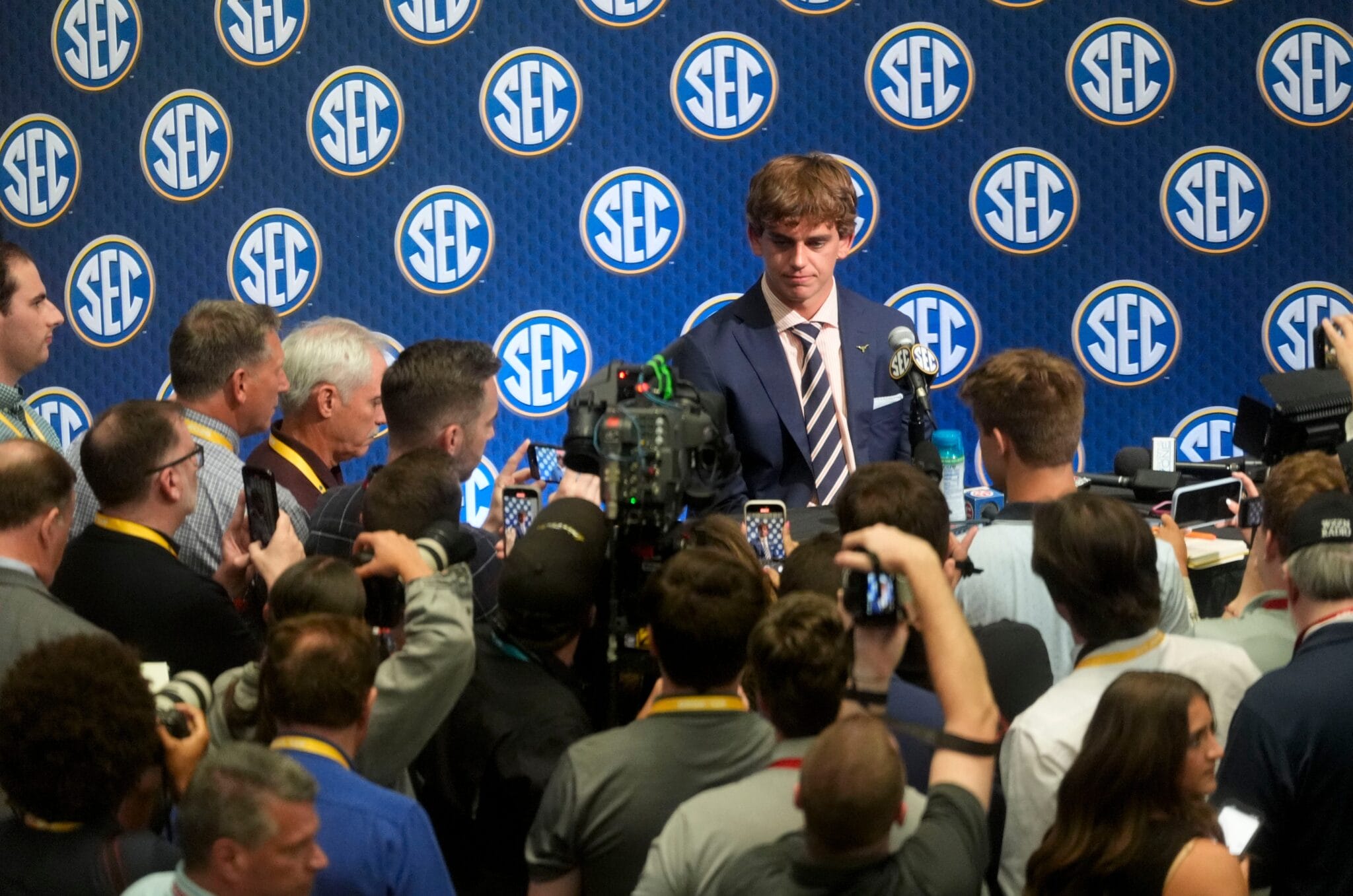 NFL Draft 2026: Arch Manning tops Fran Duffy's first big board of the ...