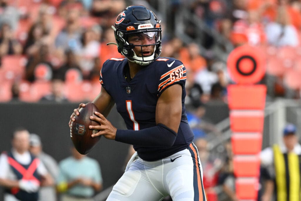 Hoge's Bears Things: Justin Fields meets high training camp ...