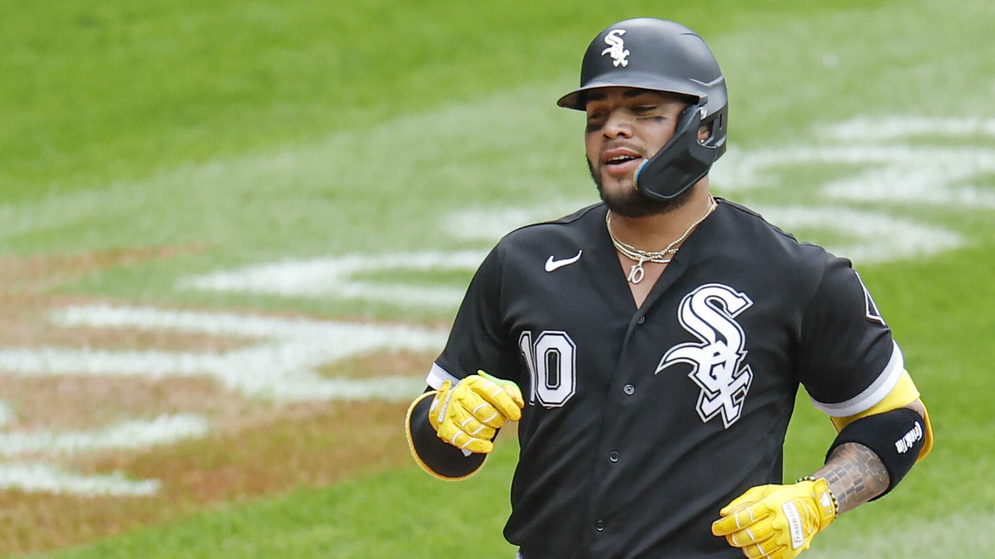 Chris Getz and the Chicago White Sox have two big offseason paths