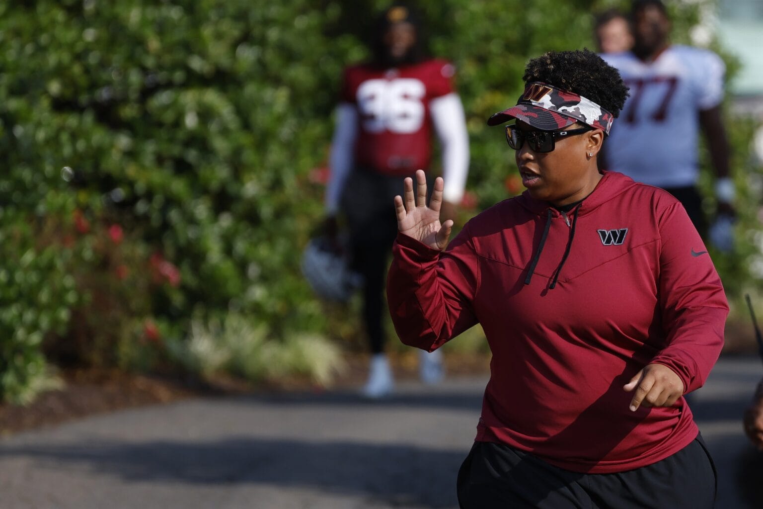 Chicago Bears reportedly hire Jennifer King, making her the first woman ...