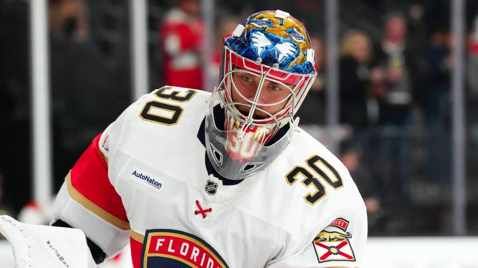 Spencer Knight 'excited' to start right away with Blackhawks