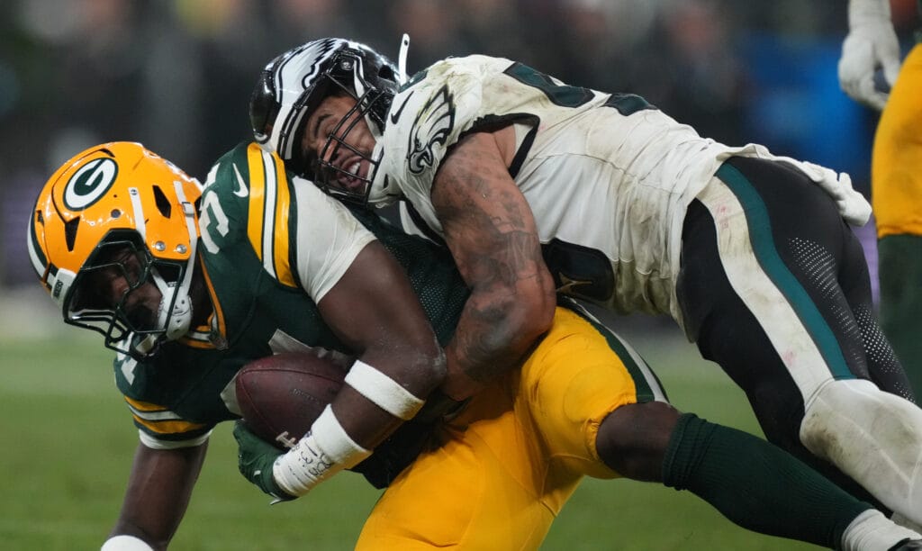 Zack Baun 'proved a lot to myself' with standout performance vs. Packers, plus other Eagles ...