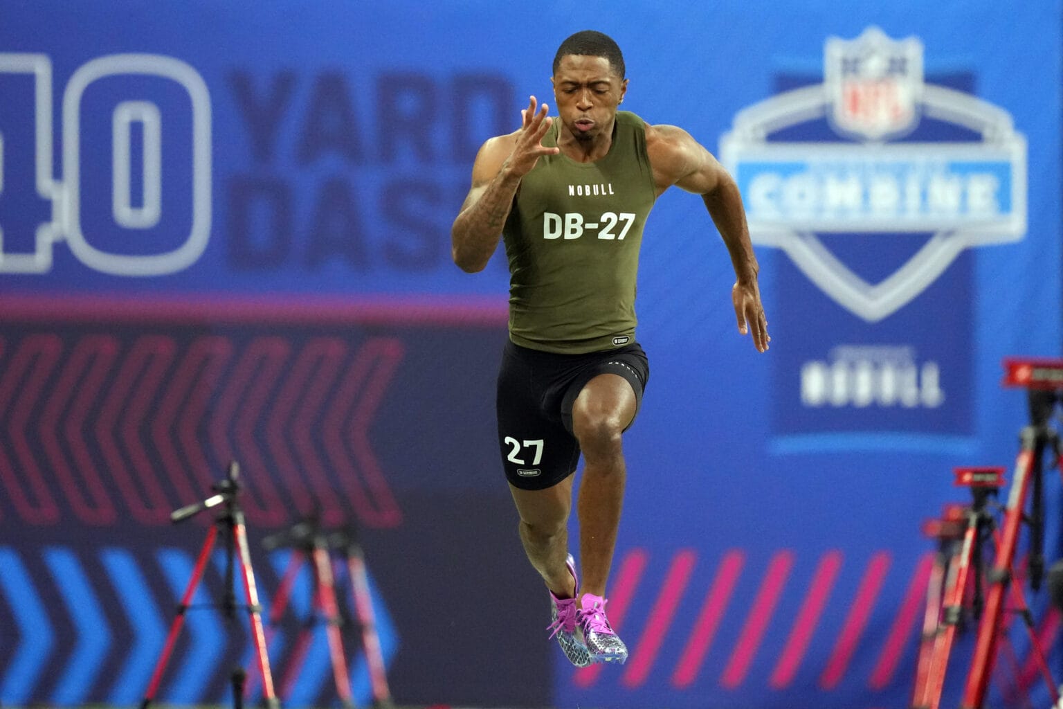 NFL Scouting Combine invites announced: Snubs, strengths & everything ...